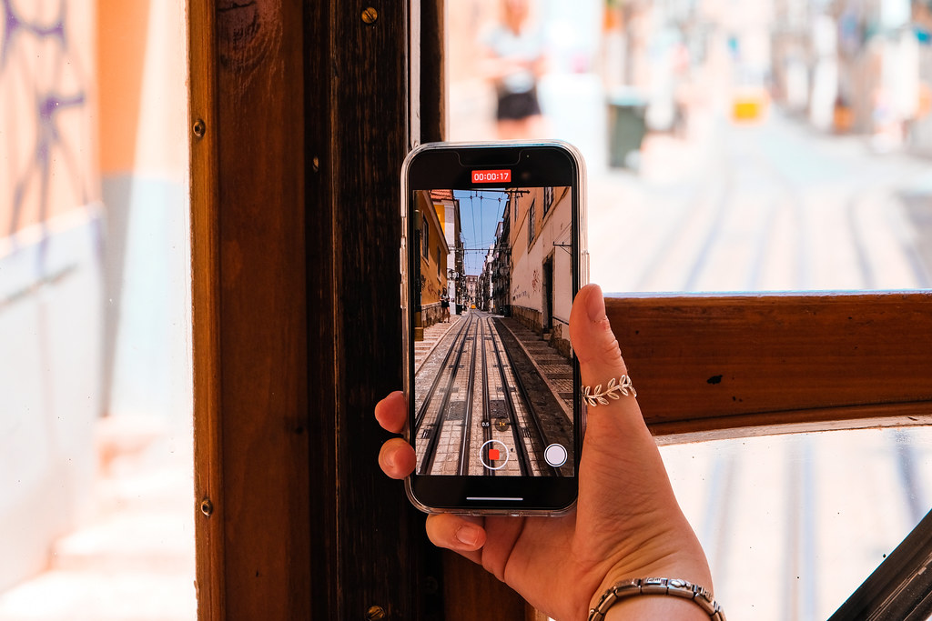 IoT Device Management: Simplifying the Complexity of Connecting Devices ... IoT Device Management: Simplifying the Complexity of Connecting Devices ...